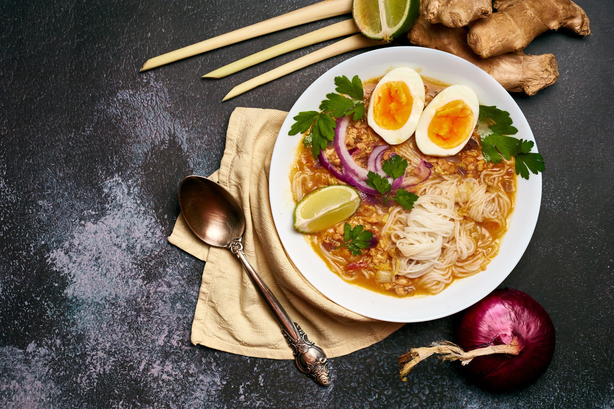 Mohinga: Sup Ikan Beras Khas Myanmar yang Jadi Sarapan - Tradisi ...